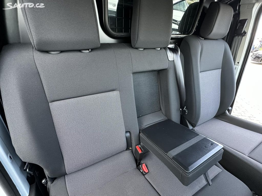 Toyota Proace 2.0D-6M/T - L2 ACTIVE 3S | Sauto.cz