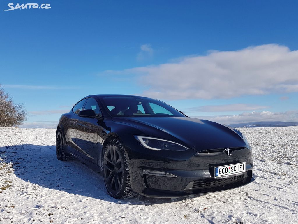 Tesla Model S Plaid 750 kw Full Black | Sauto.cz