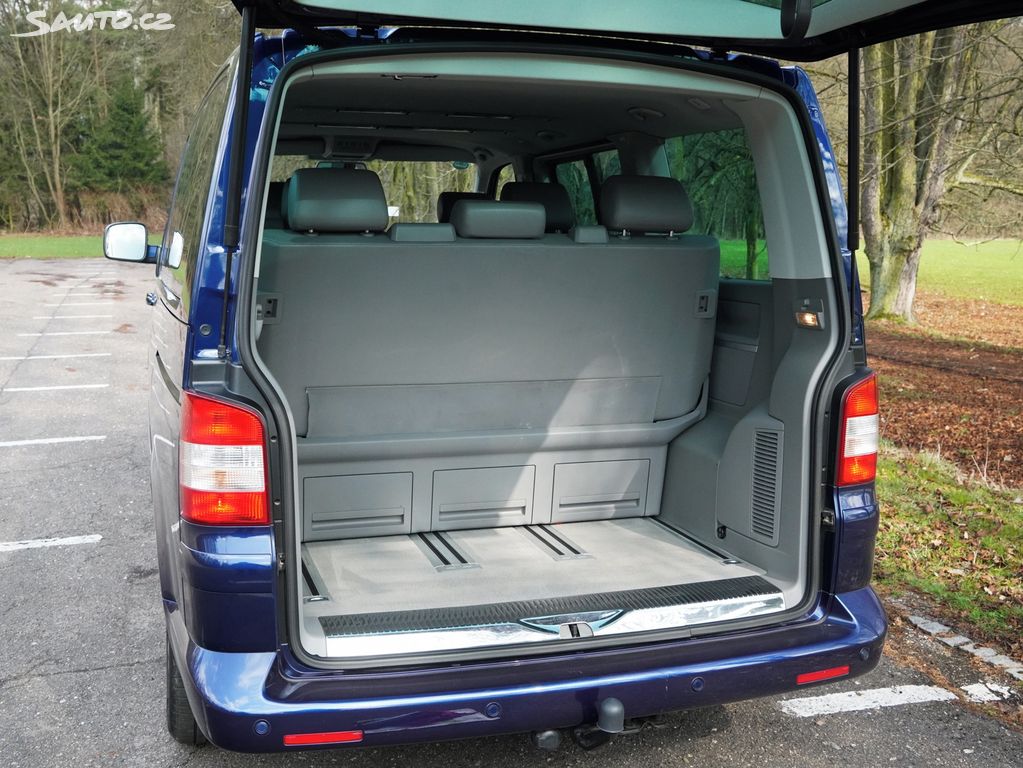 Volkswagen Multivan Multivan Highline T5, 2007, V6 | Sauto.cz