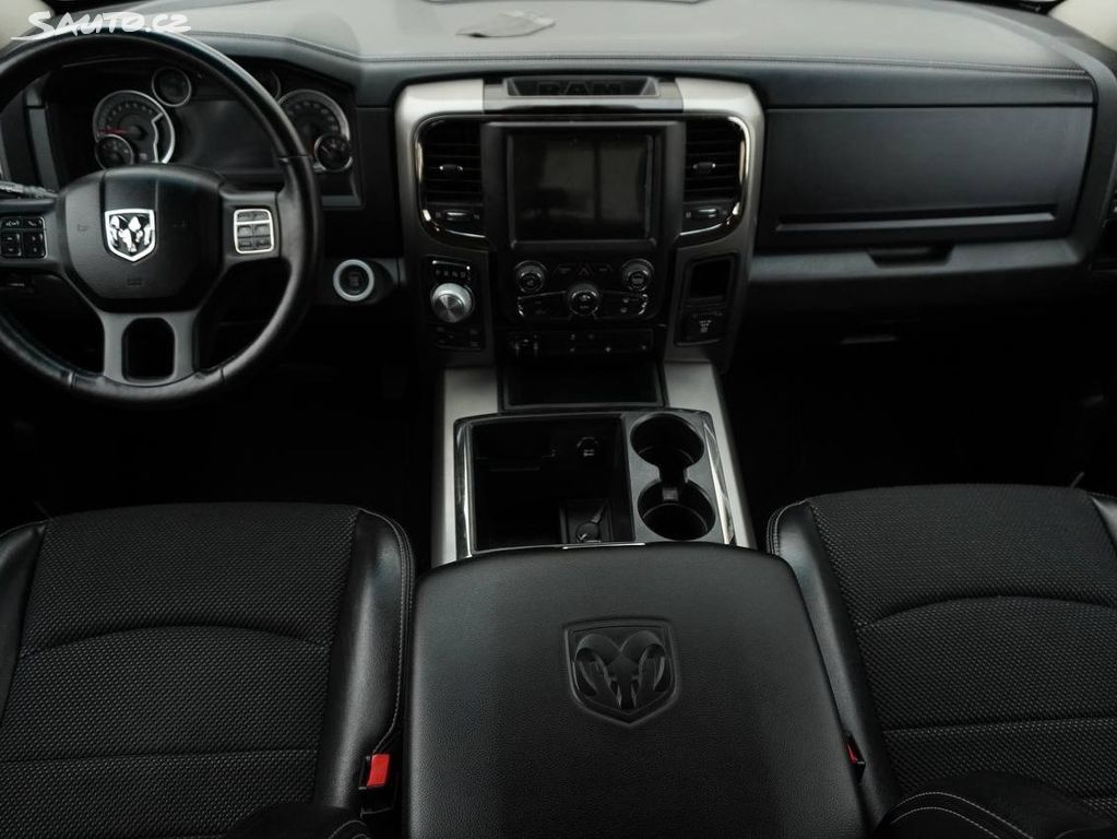 Dodge Ram 1500 DODGE RAM 1500 SPORT 5,7HEMI | Sauto.cz