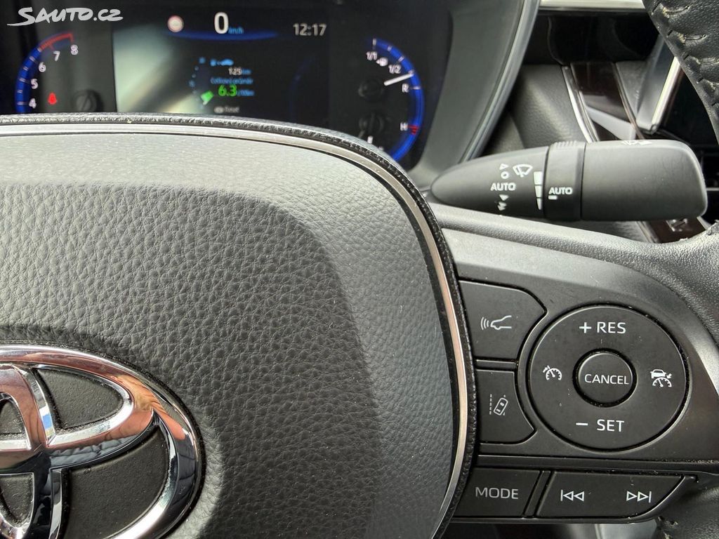 Toyota Corolla 1.6 Valvematic Prestige Tech | Sauto.cz