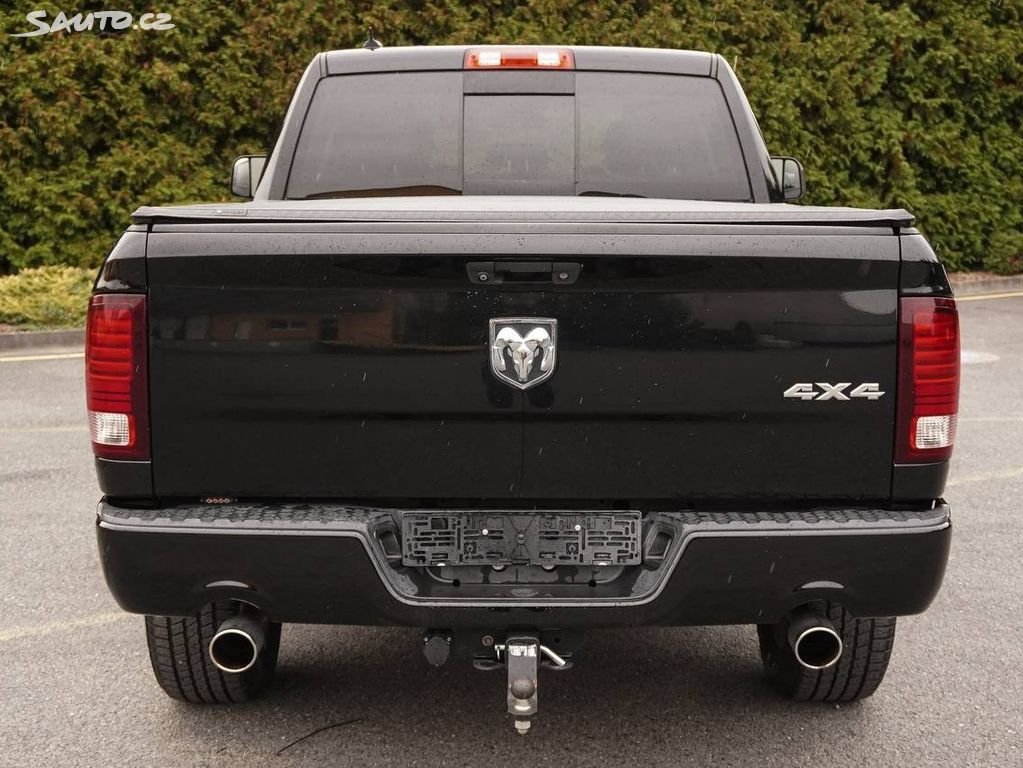 Dodge Ram 1500 DODGE RAM 1500 SPORT 5,7HEMI | Sauto.cz