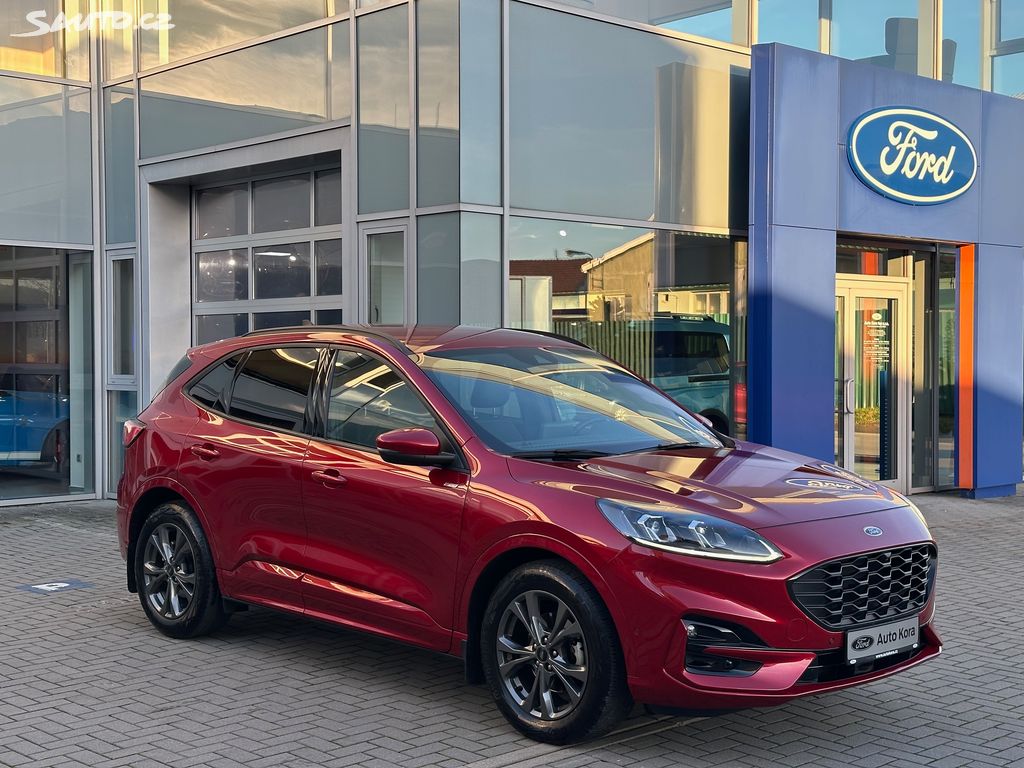 Ford Kuga ST-LineX 2023 1,5 BA ČR Záruka | Sauto.cz