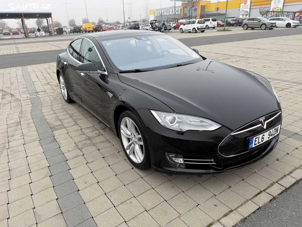 Tesla Model S S85, DPH, NABÍJENÍ ZDARMA | Sauto.cz