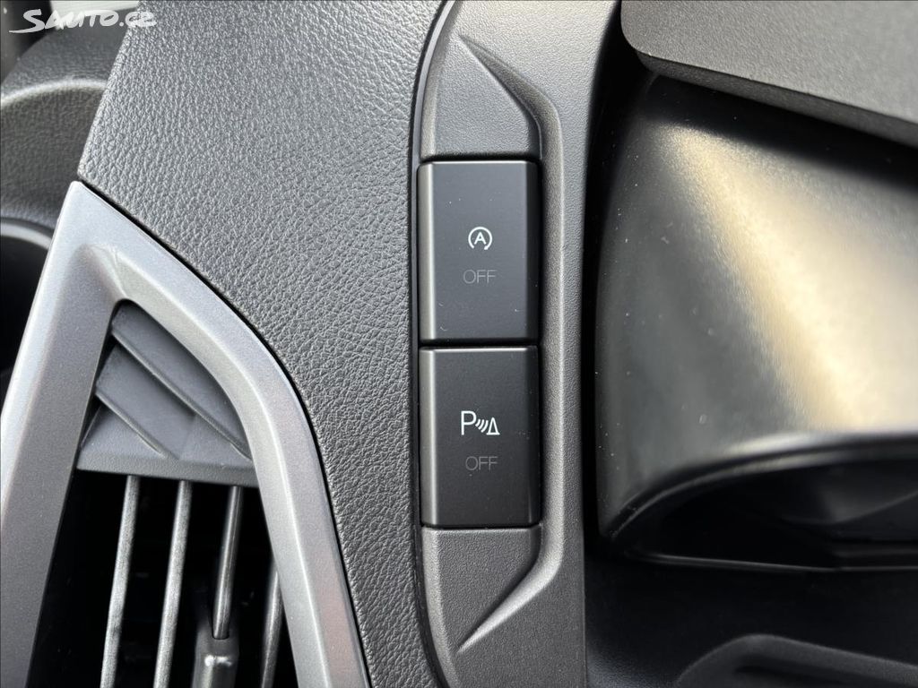 Ford Transit Custom 2,0 EcoBlue 96 kW Obytný DPH | Sauto.cz