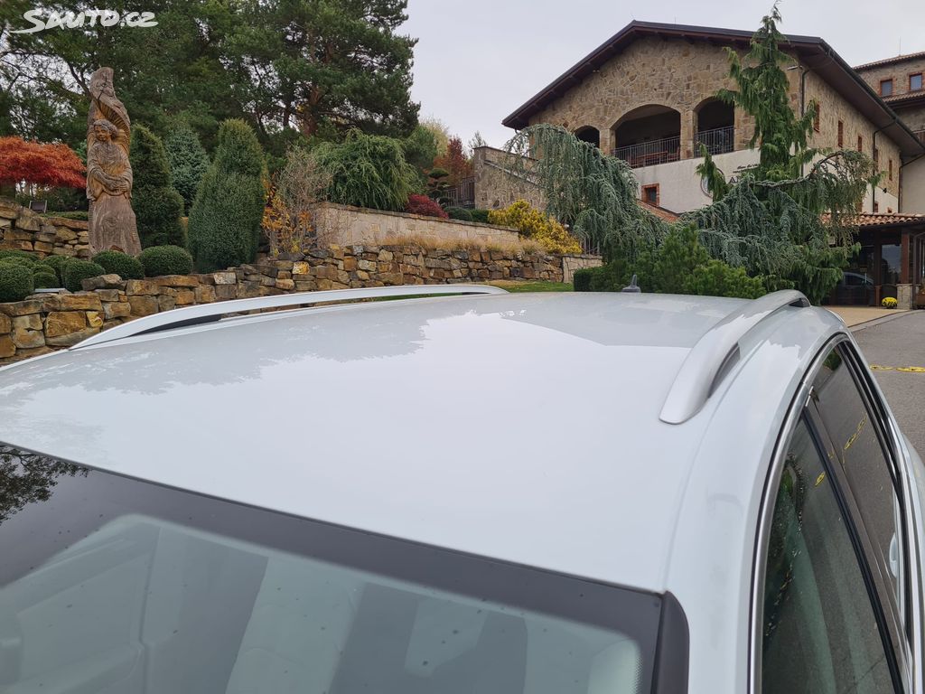 Volkswagen Tiguan 2.0TDi DSG 176KW R-LINE 4x4 | Sauto.cz