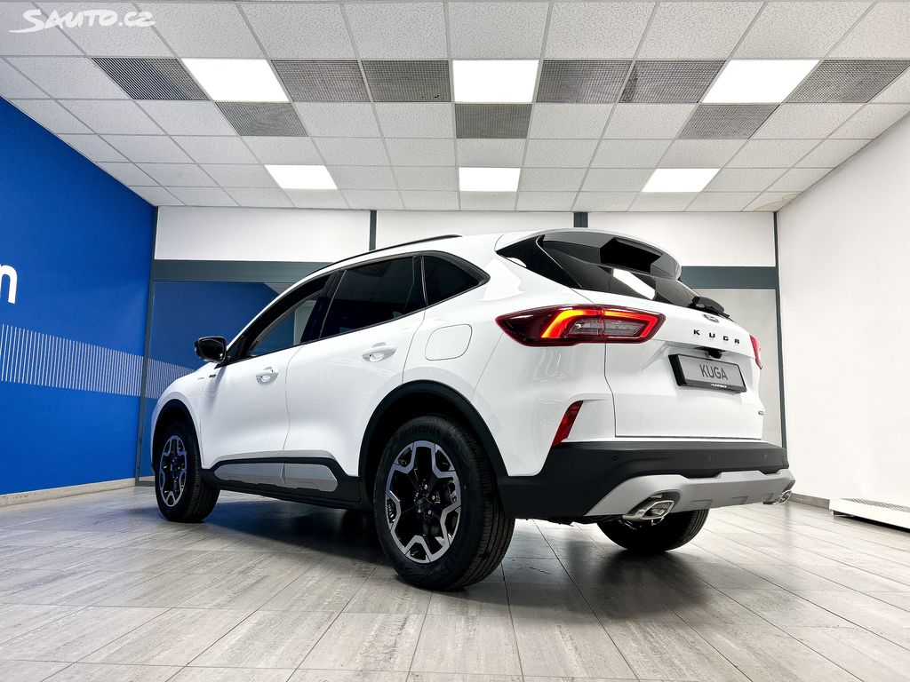 Ford Kuga 2.5 Duratec PHEV, Active X | Sauto.cz