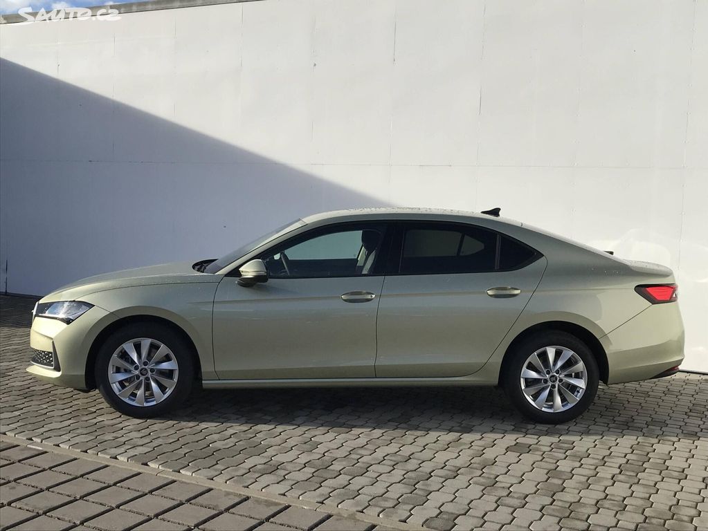 Škoda Superb Selection 7DSG 2,0TDI | Sauto.cz