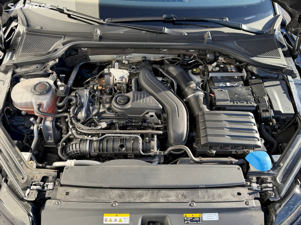 Škoda Octavia Top Selection 1.5 TSI 110kW M6 | Sauto.cz