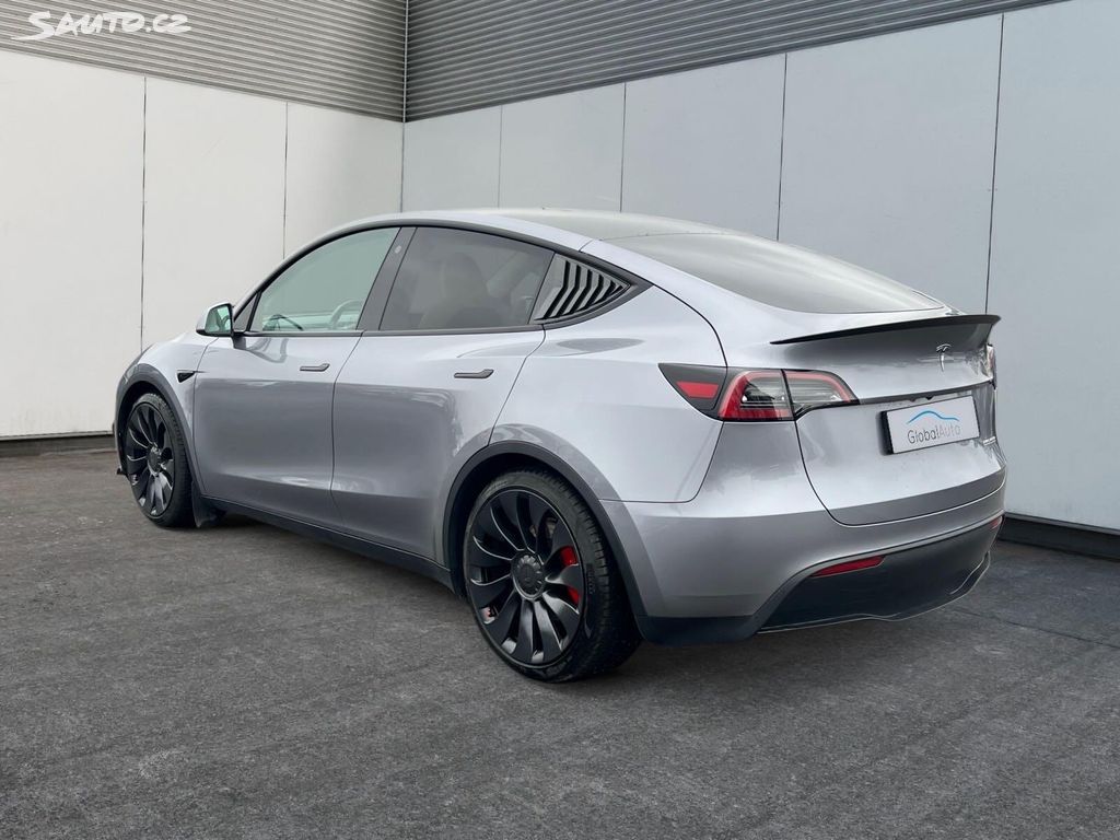 Tesla Model Y PERFORMANCE 393kW DPH | Sauto.cz
