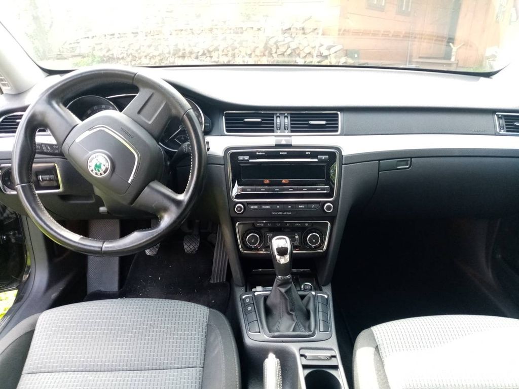 Škoda Superb 1,6 TDI 77KW GREEN LINE | Sauto.cz