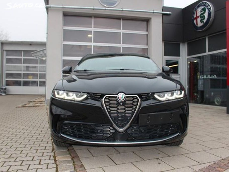 Alfa Romeo Tonale 1.6 Ti Turbodiesel*360°*Navi* | Sauto.cz