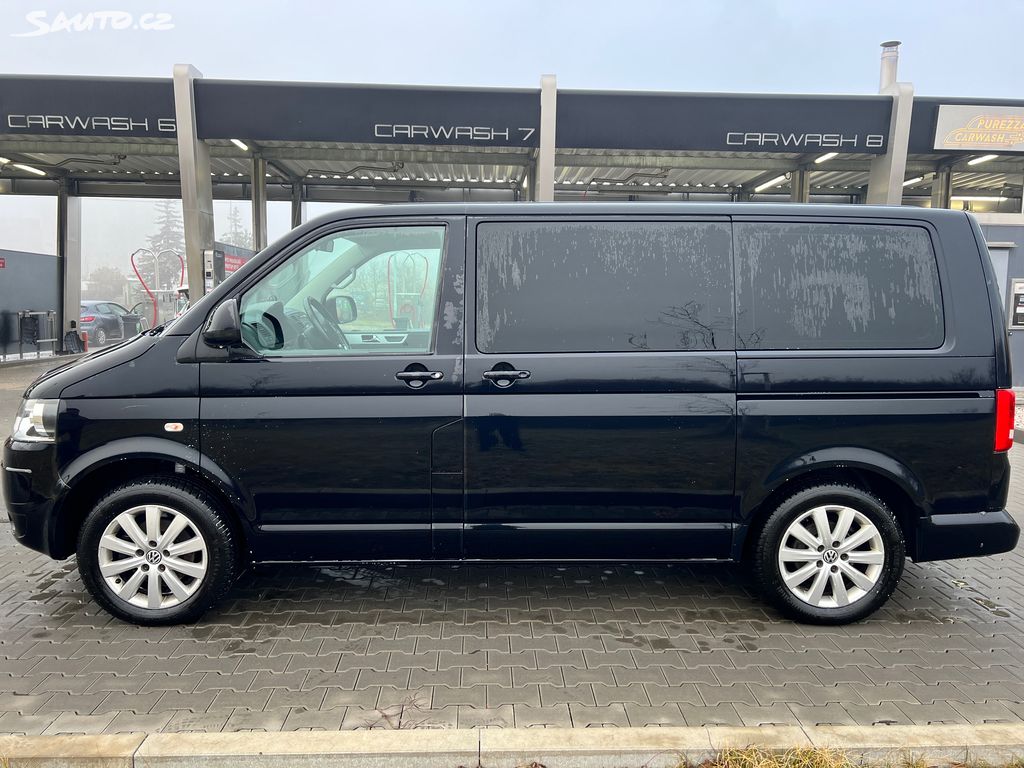 Volkswagen Multivan 5.1 011 2.0 diesel 103kW | Sauto.cz