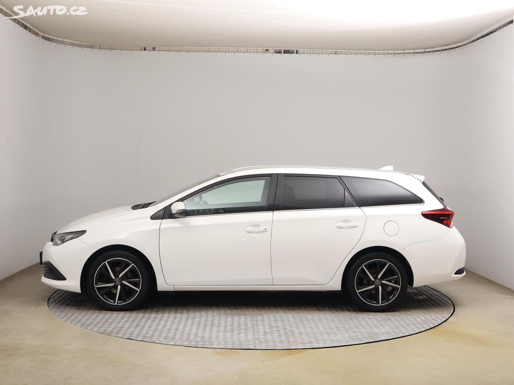 Toyota Auris 1.6 Valvematic, Premium | Sauto.cz
