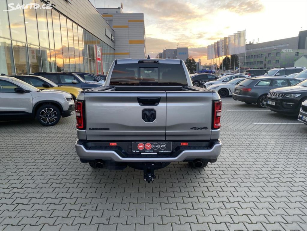Dodge Ram 3,0 R6 LPG R6 Laramie Night | Sauto.cz
