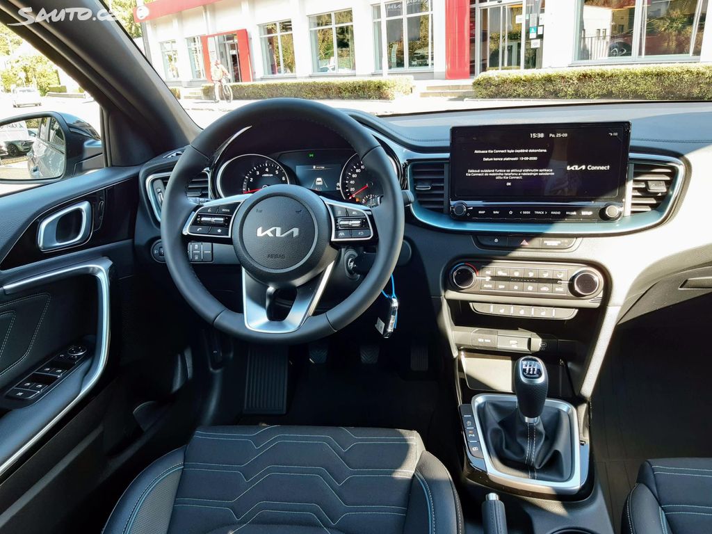 Kia Cee´d SW Kia Ceed SW CD 1,5 T-GDi GPF… | Sauto.cz