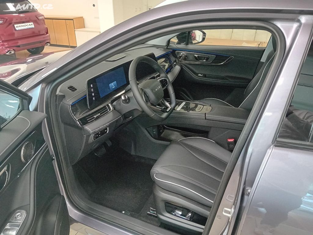 Omoda 5 OMODA 5 FL Premium 1,6 TGDI | Sauto.cz