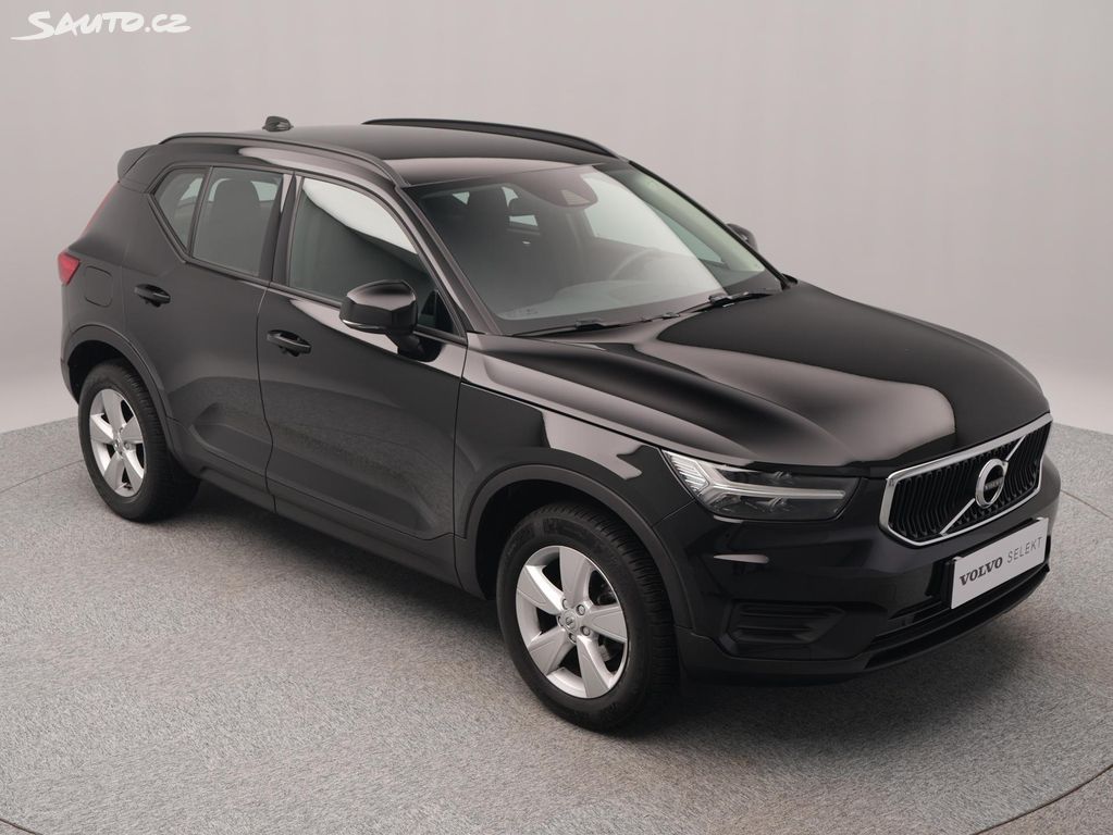 Volvo XC40 T2 MOMENTUM AUT CZ 1.maj. | Sauto.cz