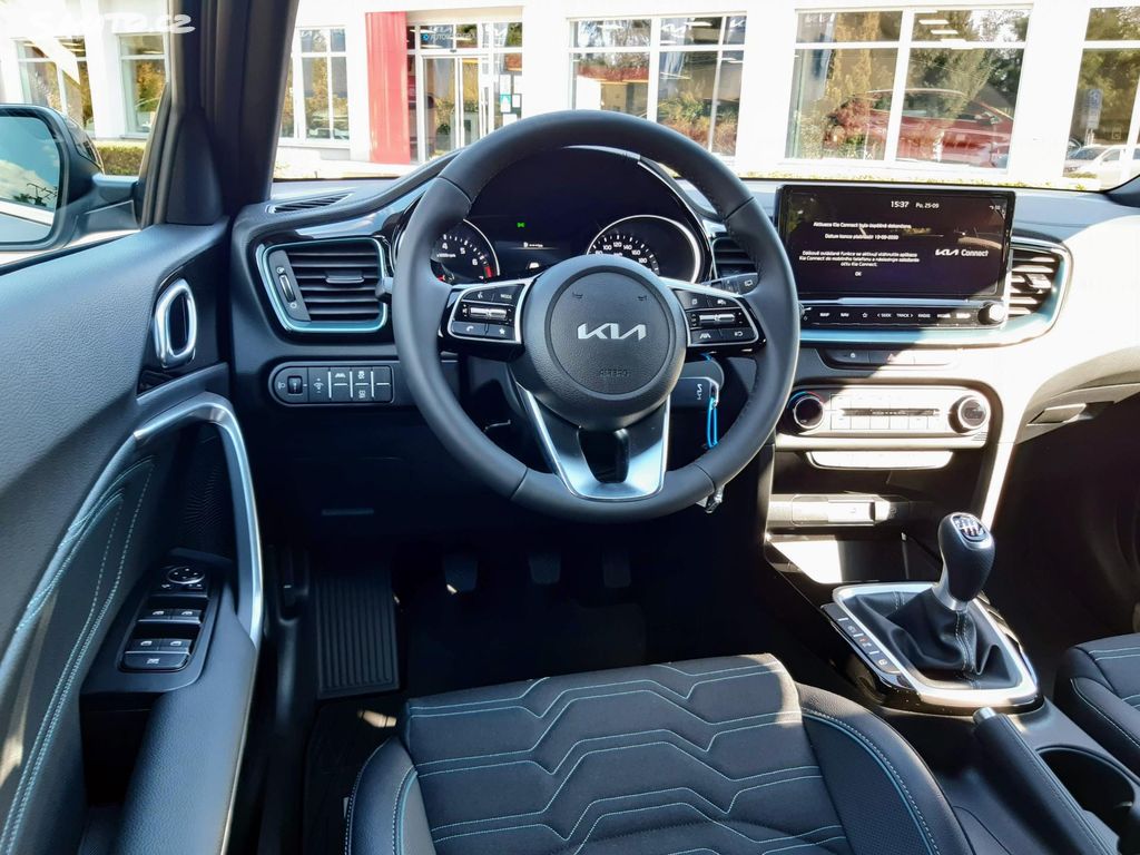 Kia Cee´d SW Kia Ceed SW CD 1,5 T-GDi GPF… | Sauto.cz