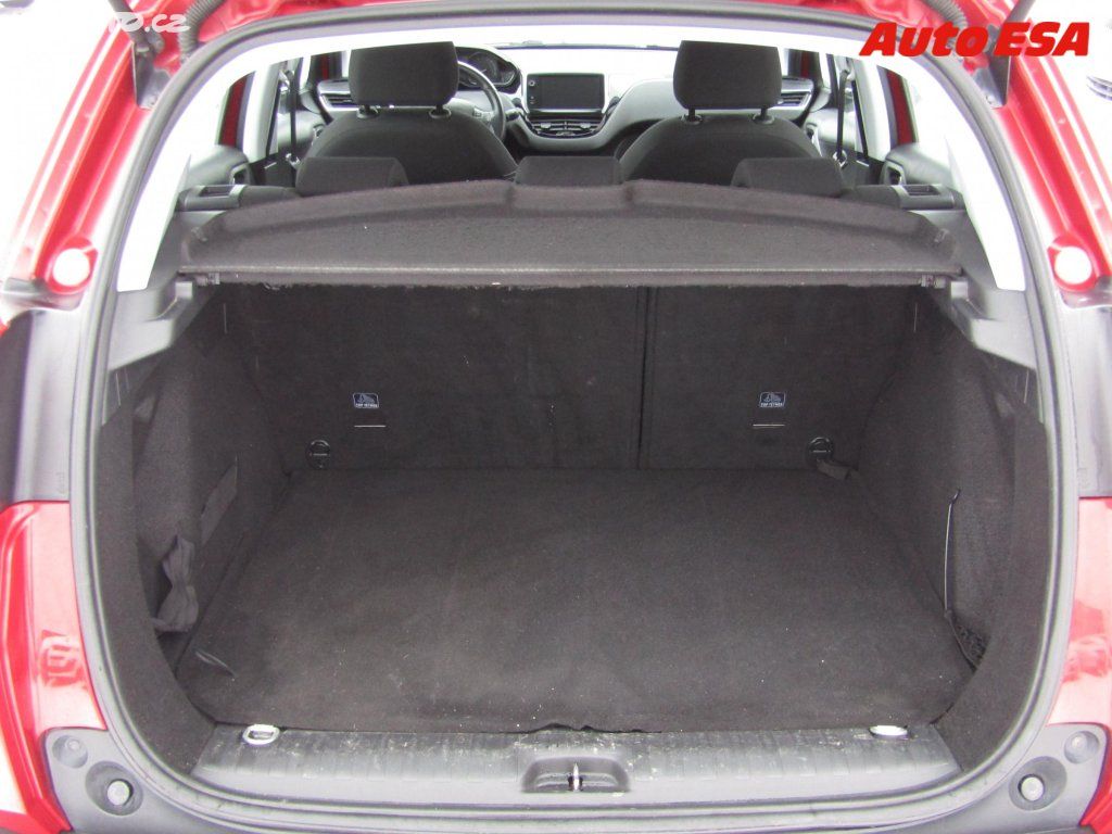 Peugeot 2008 1.6HDI,AC,tažné | Sauto.cz