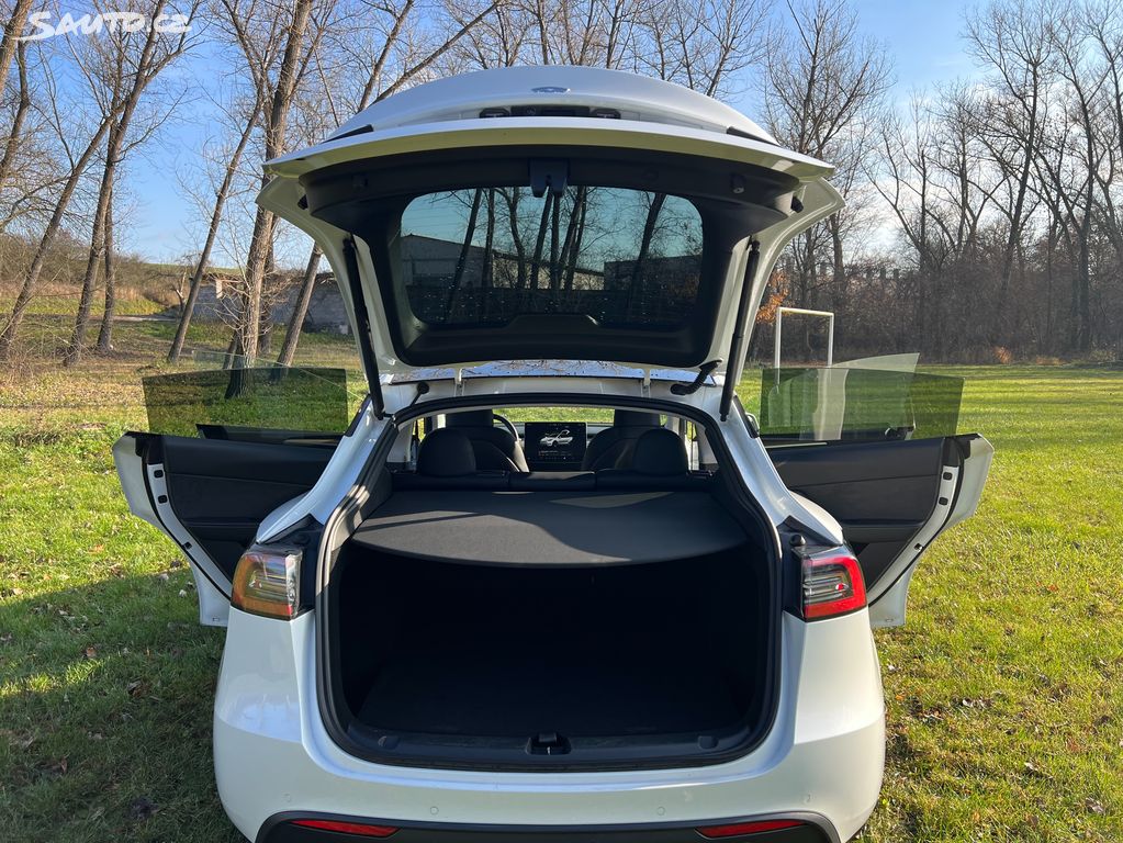 Tesla Model Y Tesla Model Y, LR Boost Ryzen | Sauto.cz