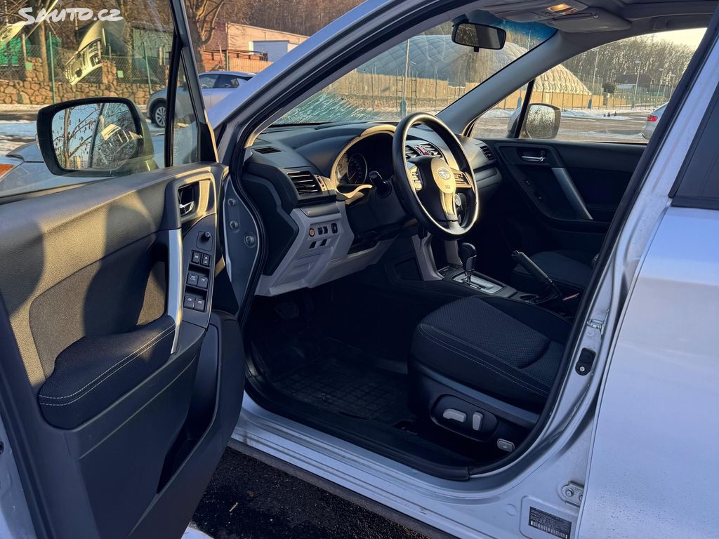 Subaru Forester Subaru Forester, BENZÍN, 2015 | Sauto.cz