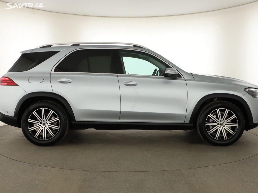 Mercedes-Benz GLE 300 d, Advanced Plus, Navigace | Sauto.cz
