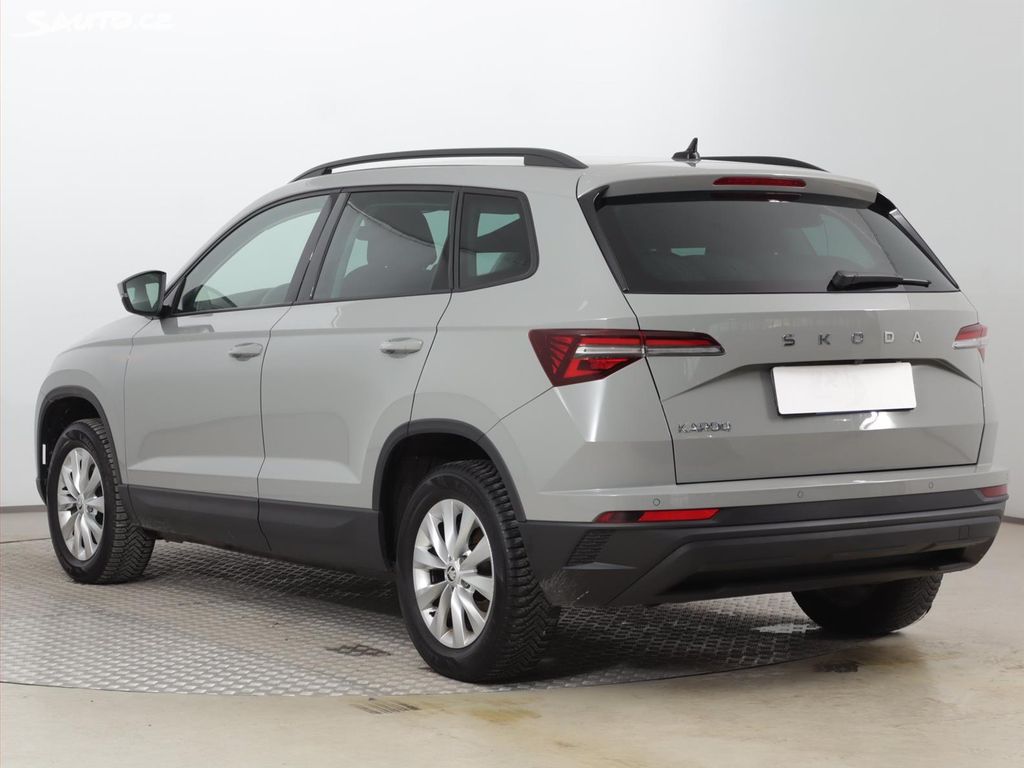 Škoda Karoq 1.5 TSI, Fresh | Sauto.cz