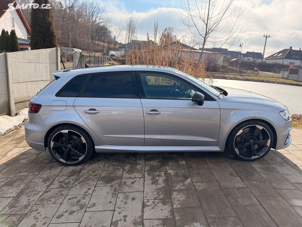 Audi RS3 2.5TFSi QUATTRO Stage 1 550hp | Sauto.cz