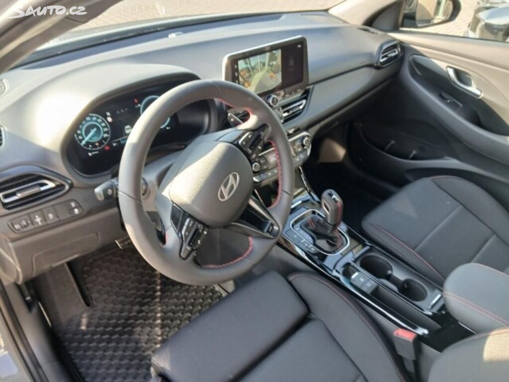 Hyundai i30 WG 26 1,6TGDI DCT GO CZECH N L | Sauto.cz