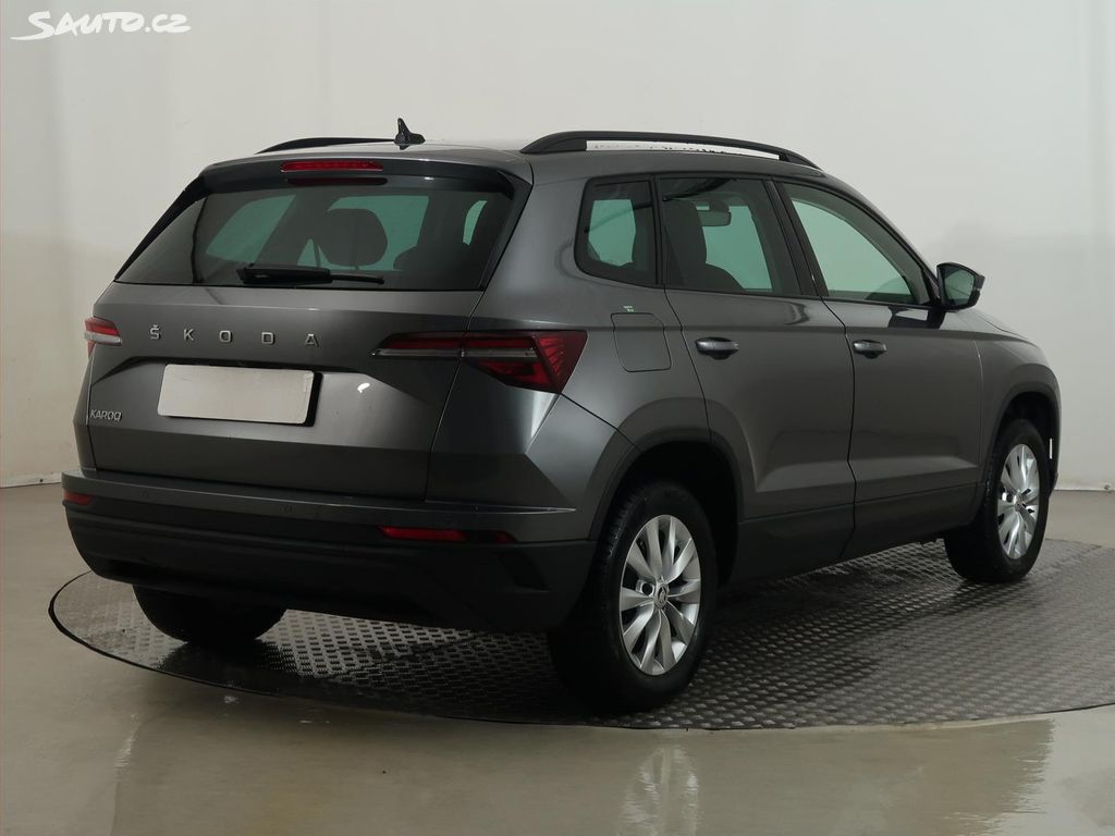 Škoda Karoq 1.5 TSI, Fresh, Automat | Sauto.cz