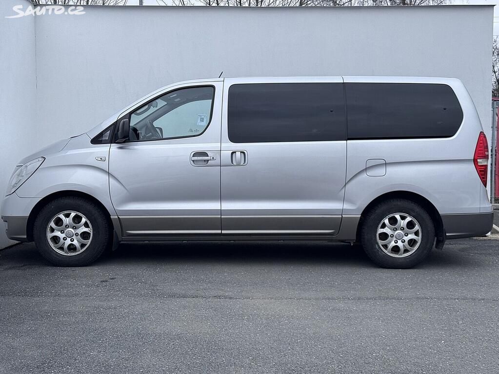 Hyundai H 1 Tour 2.5 CRDi 125 kW | Sauto.cz