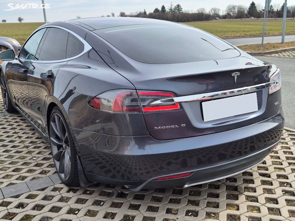 Tesla Model S 90D Free Supercharging, SC01. | Sauto.cz