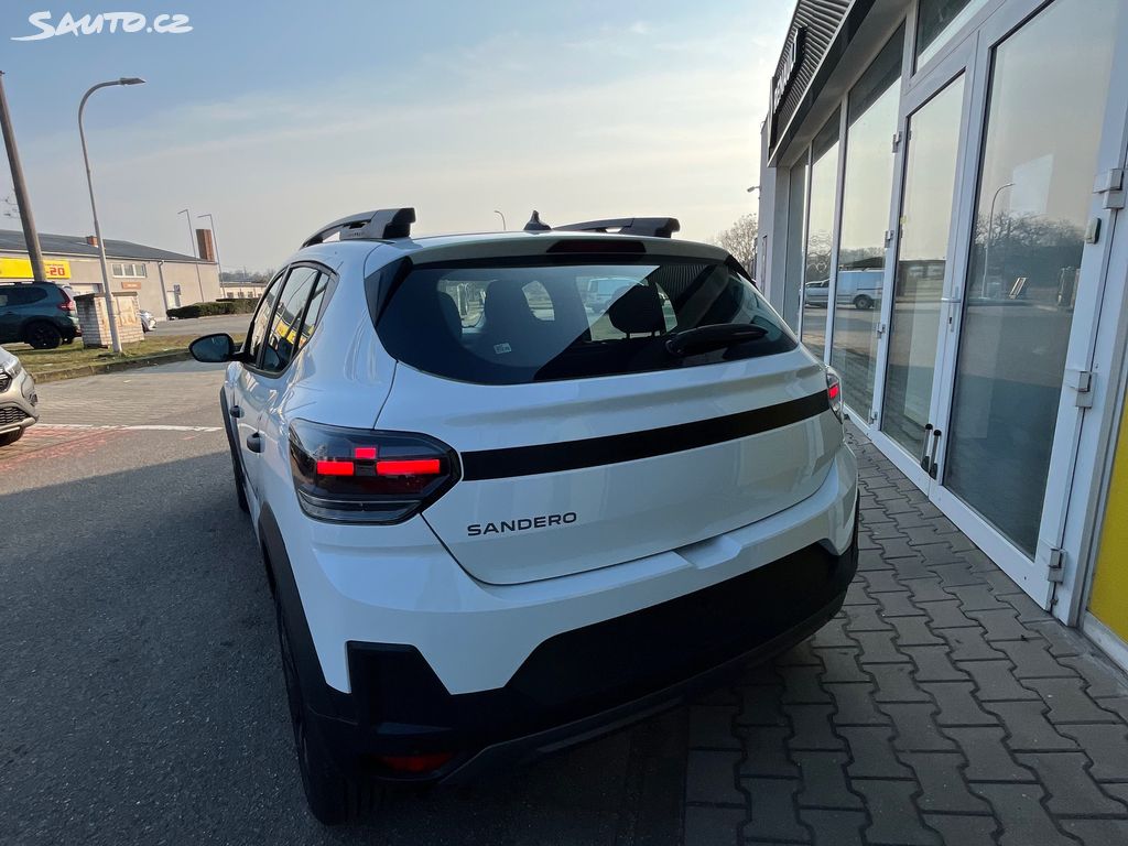 Dacia Sandero Stepway Essential TCe110 | Sauto.cz