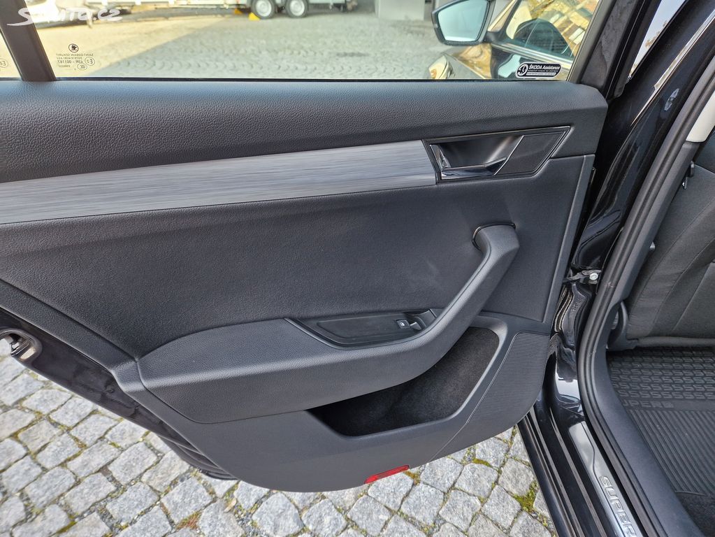 Škoda Superb 2,0 TDI, 110 KW, DSG, Ambition | Sauto.cz