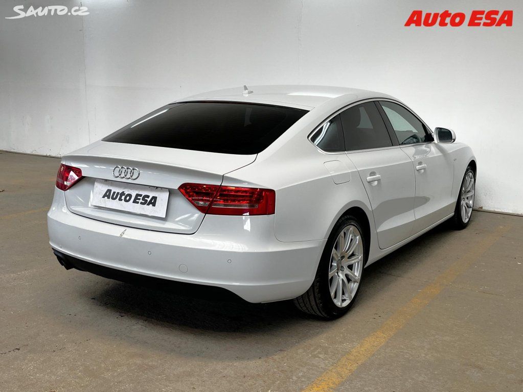 Audi A5 2.0 TDi,S-line,bixen,TZ | Sauto.cz