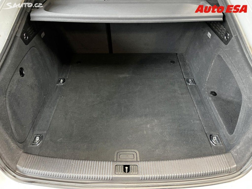 Audi A5 2.0 TDi,S-line,bixen,TZ | Sauto.cz