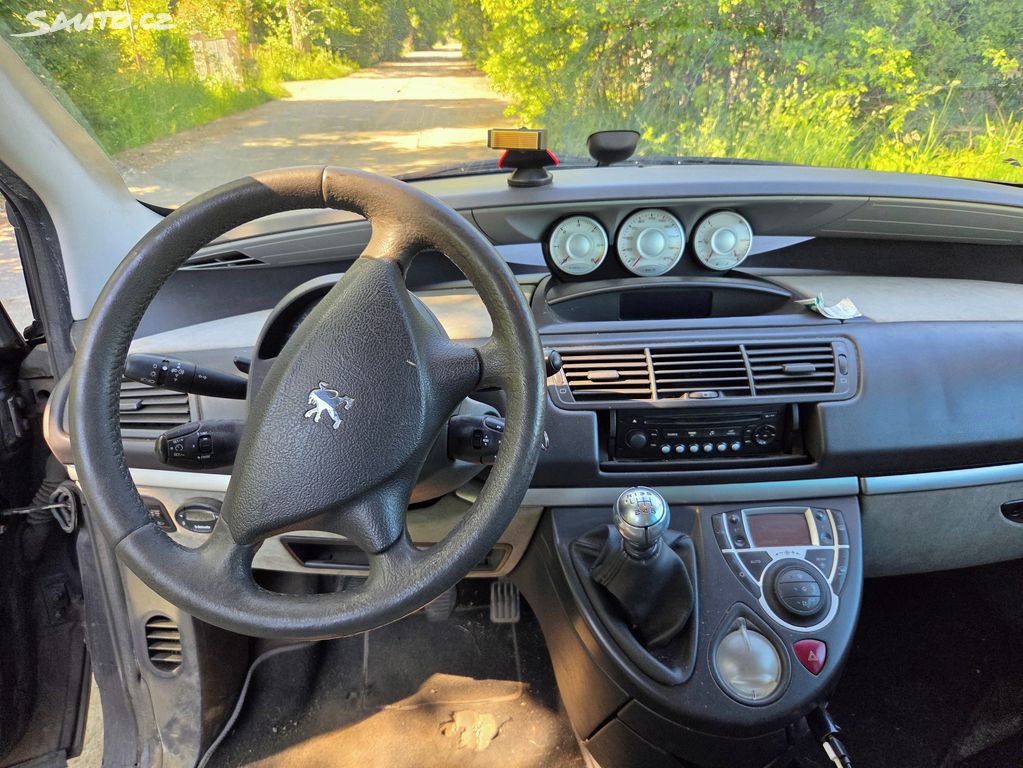 Peugeot 807 nová STK | Sauto.cz