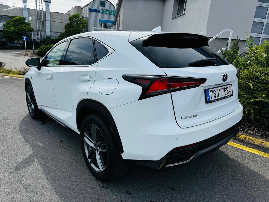 Lexus NX 300h Lexus NX300h F-Sport | Sauto.cz